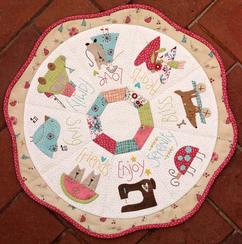 Hearts Desire Table Centrepiece Pattern Designed by Natalie Bird of The ...